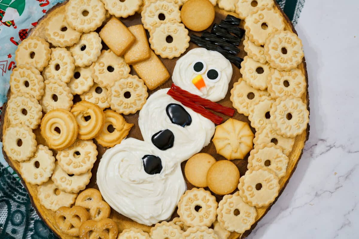 Snowman Frosting Board